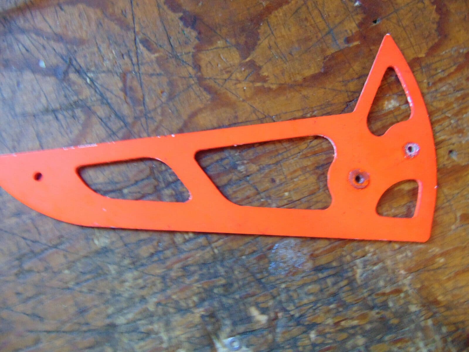 ALIGN TREX 600 / 550 HI-VIZ ORANGE VERTICAL TAIL FIN – RCHeliTrader