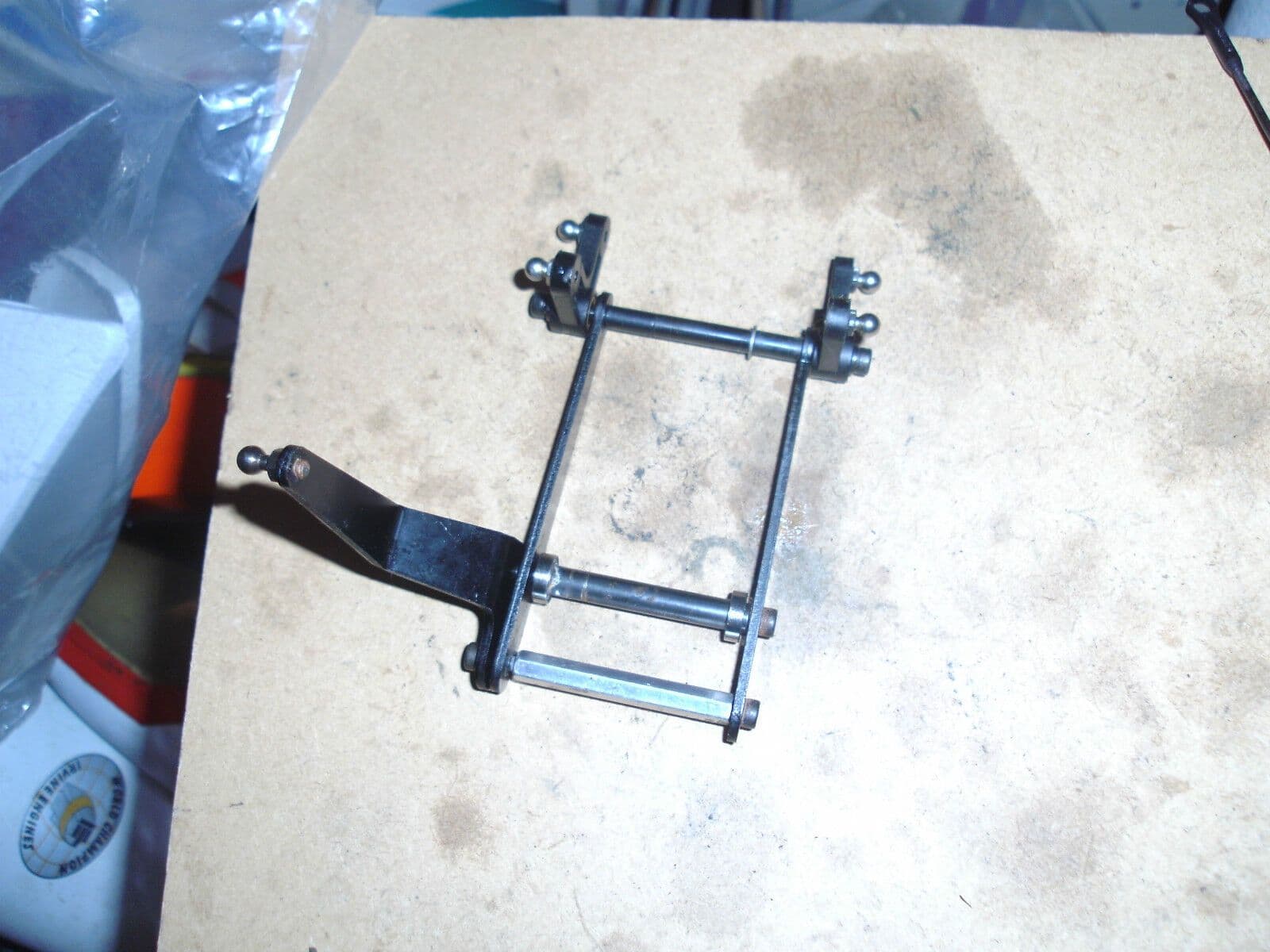 CENTURY HAWK PITCH AND AILERON CONTROL ARMS – RCHeliTrader