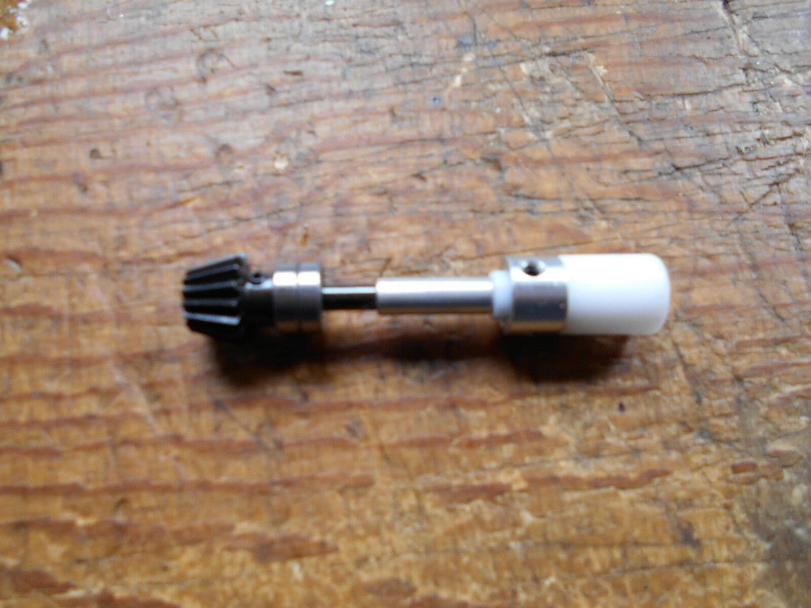 CENTURY HAWK TAIL DRIVE PINION – RCHeliTrader