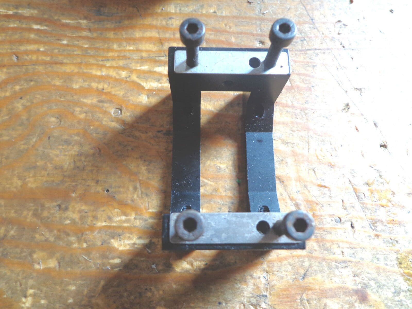 CENTURY PREDATOR 90 ENGINE MOUNTING – RCHeliTrader