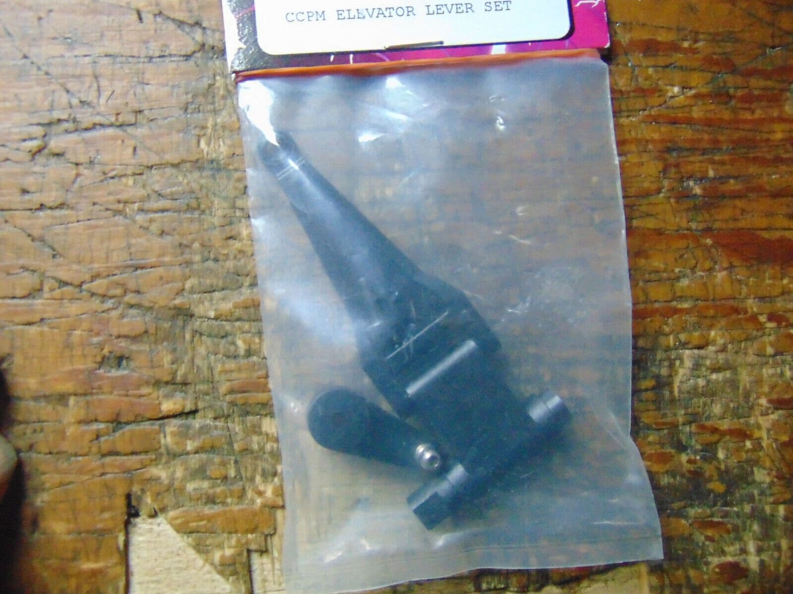 CENTURY PREDATOR ELEVATOR LEVER SET HI6032 BNIB – RCHeliTrader