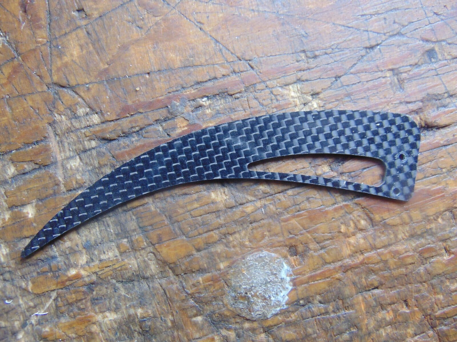 COMPASS WARP 360 CARBON FIBRE TAIL FIN – RCHeliTrader