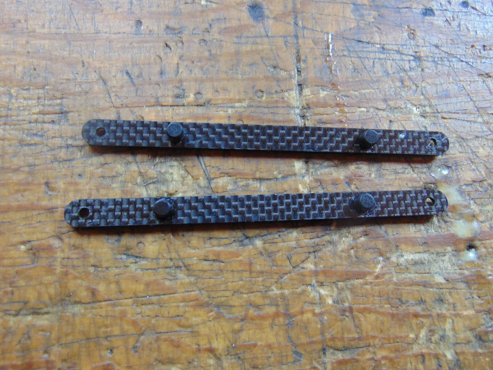 GAUI NX4 FUEL TANK RETAINERS – RCHeliTrader