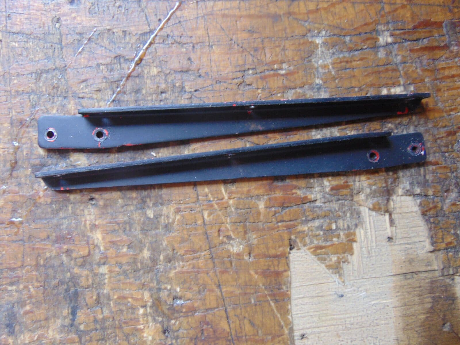 HIROBO FALCON RADIO TRAY RAILS – RCHeliTrader