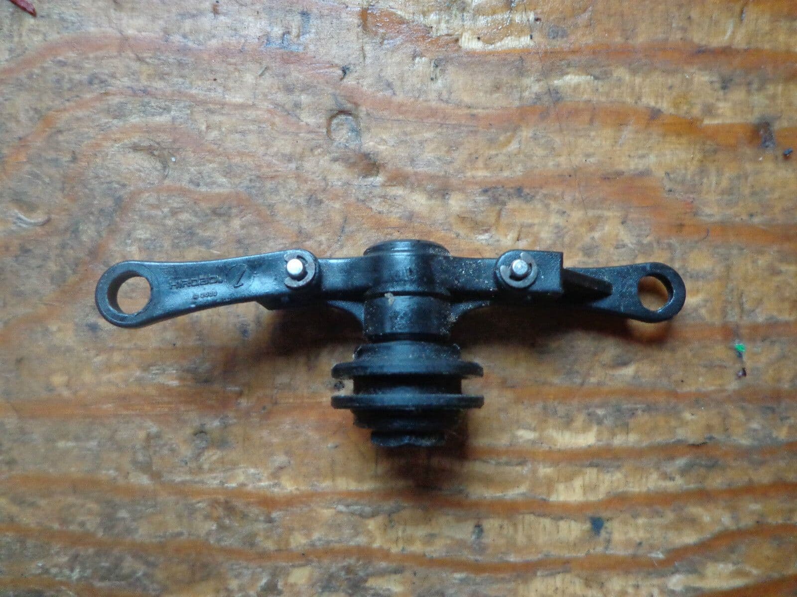 HIROBO FREYA / EAGLE TAIL ROTOR PITCH CONTROL YOKE & SLIDER – RCHeliTrader