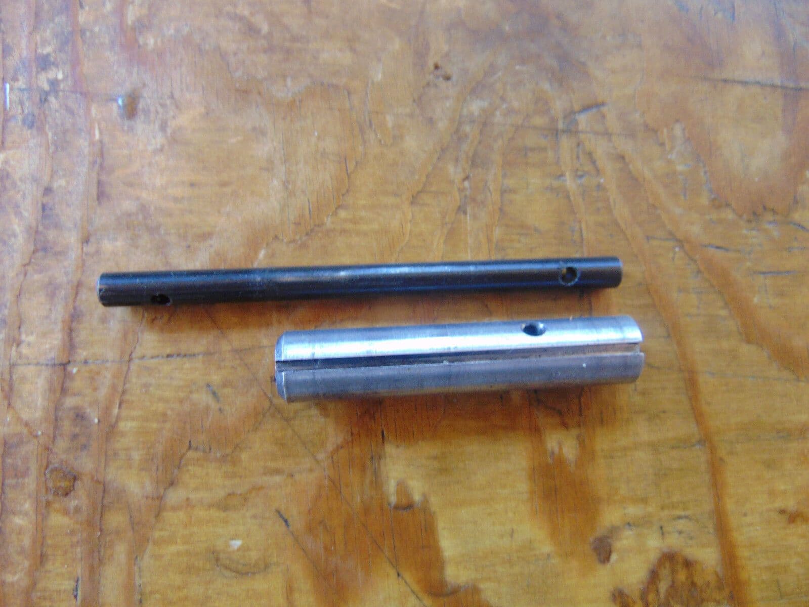 HIROBO MH-10 MAIN ROTOR SHAFT ASSEMBLY – RCHeliTrader