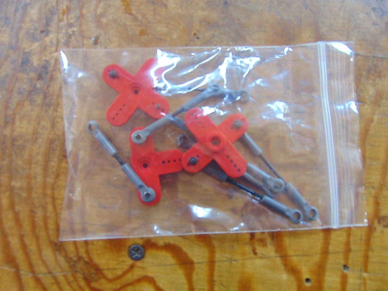 JR AIRSKIPPER 90 CYCLIC SERVO LINKAGES – RCHeliTrader