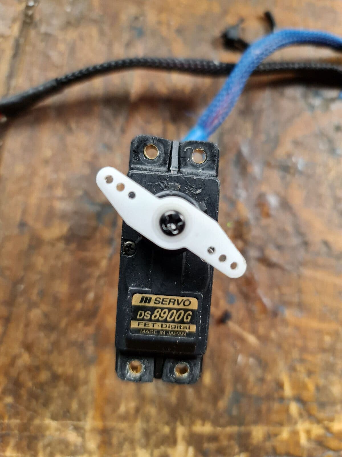 JR DS8900G DIGITAL HI-SPEED TAIL SERVO – RCHeliTrader