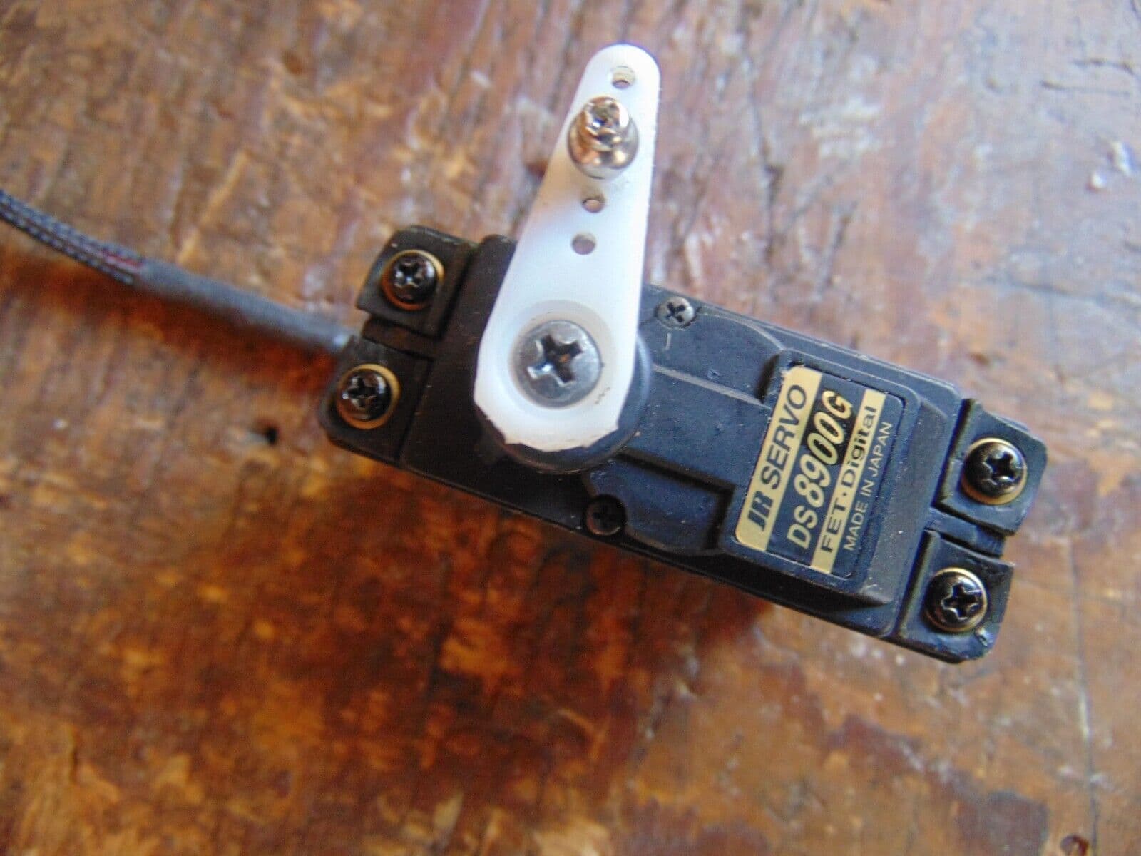 JR DS8900g HI-SPEED DIGITAL TAIL SERVO SERVO – RCHeliTrader