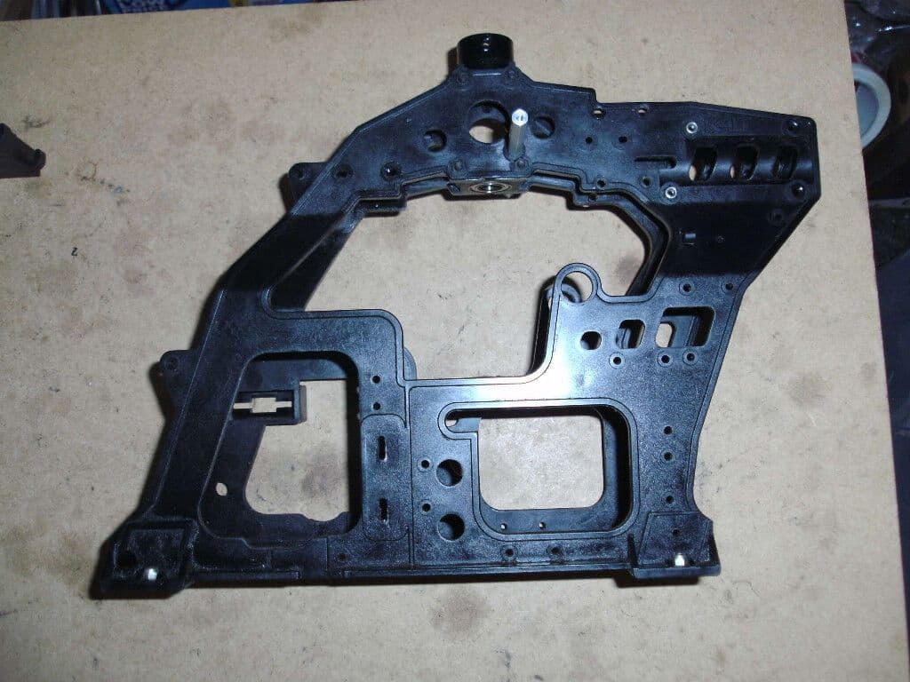 KALT BARON 30 MAIN FRAME ASSEMBLY – RCHeliTrader
