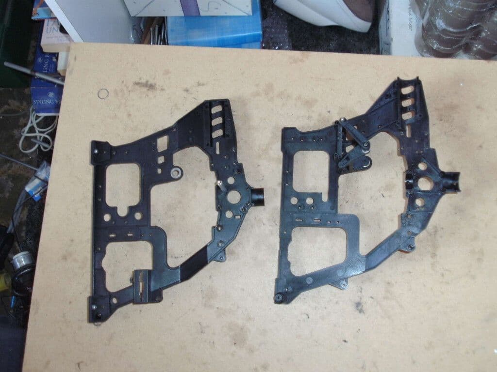 KALT BARON 30 MAIN FRAME SIDES – RCHeliTrader