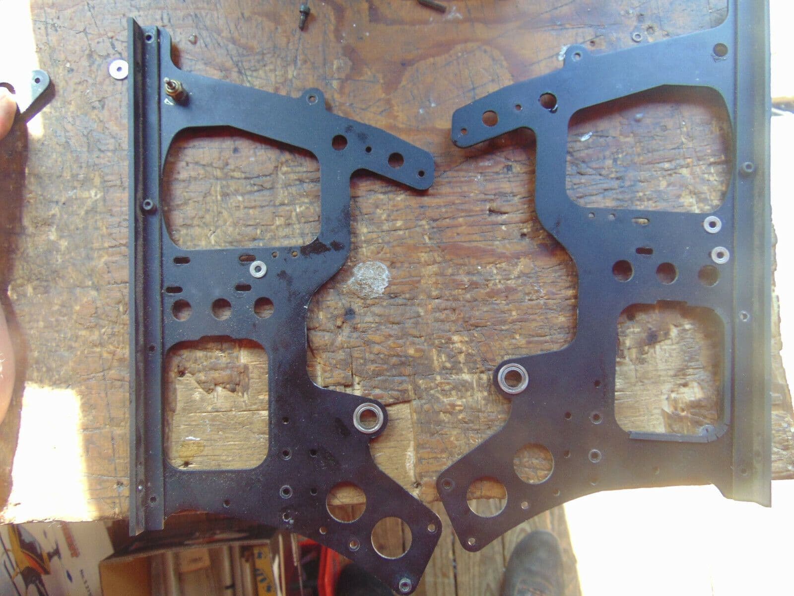 KALT BARON 46 LOWER MAIN FRAME SECTIONS – RCHeliTrader