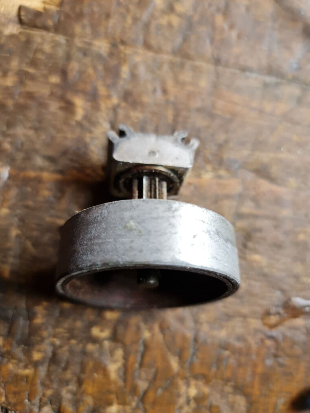 KALT BARON 50 CLUTCH BELLHOUSING ASSEMBLY – RCHeliTrader