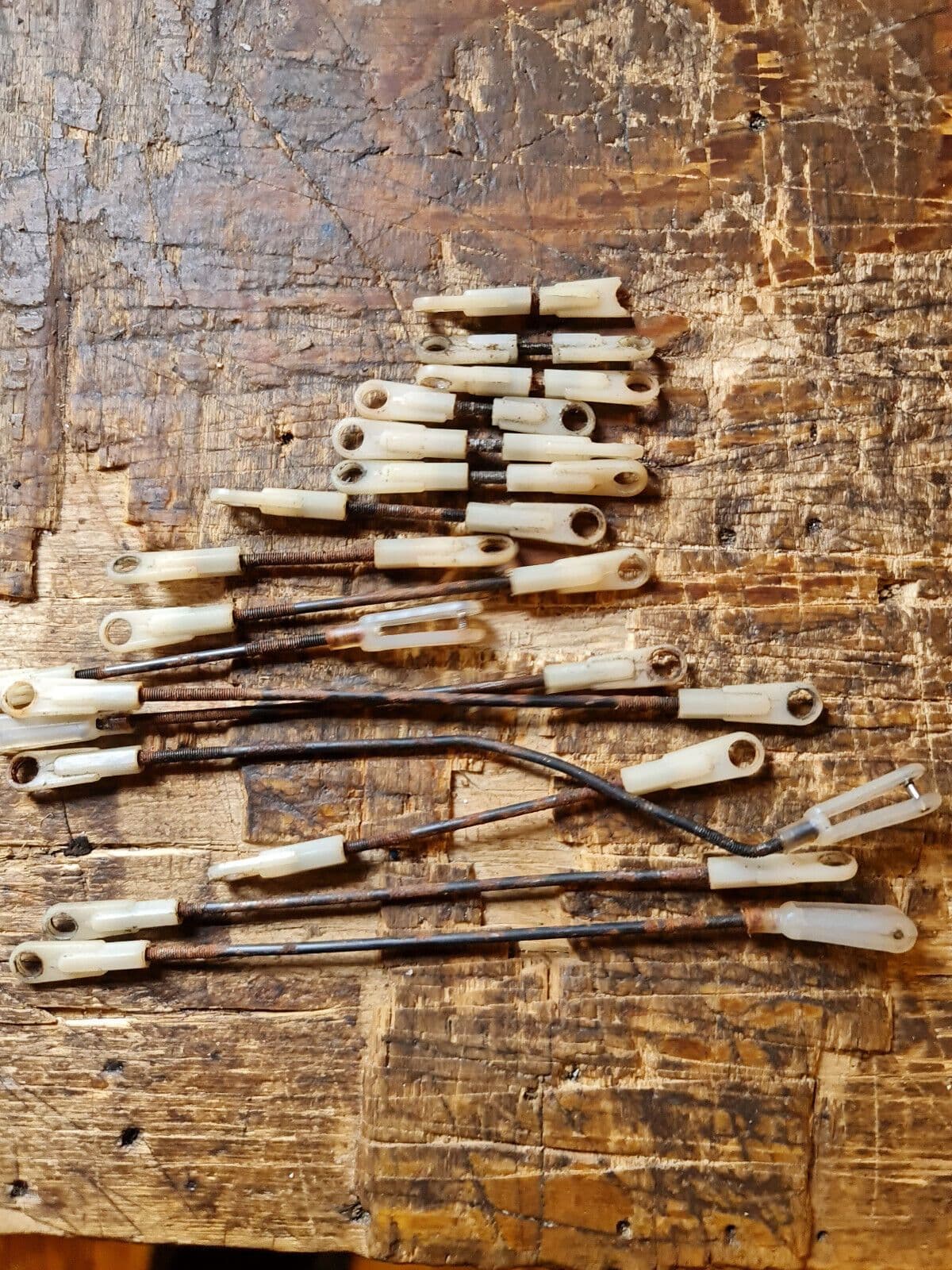 KALT BARON GASSER SET OF SERVO & ROTORHEAD LINKAGES ( MISSING PITCH CO ...