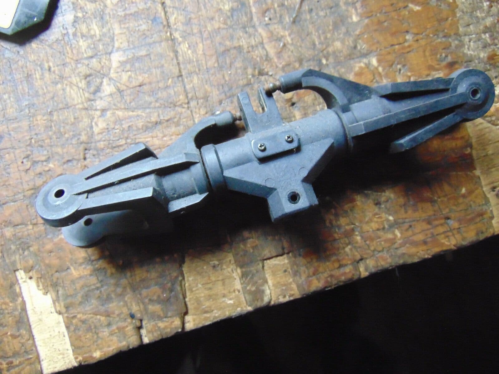 KALT CYCLONE MAIN ROTOR HEAD ASSEMBLY – RCHeliTrader