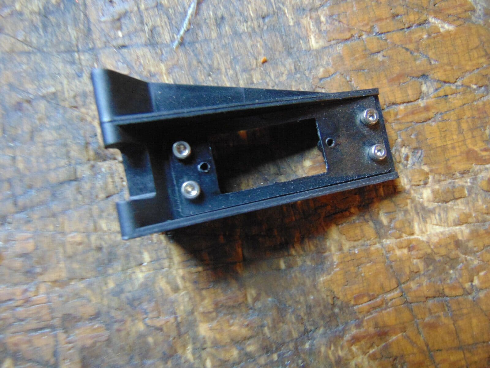 KDS INNOVA 450 TAIL SERVO MOUNTING PLATE – RCHeliTrader