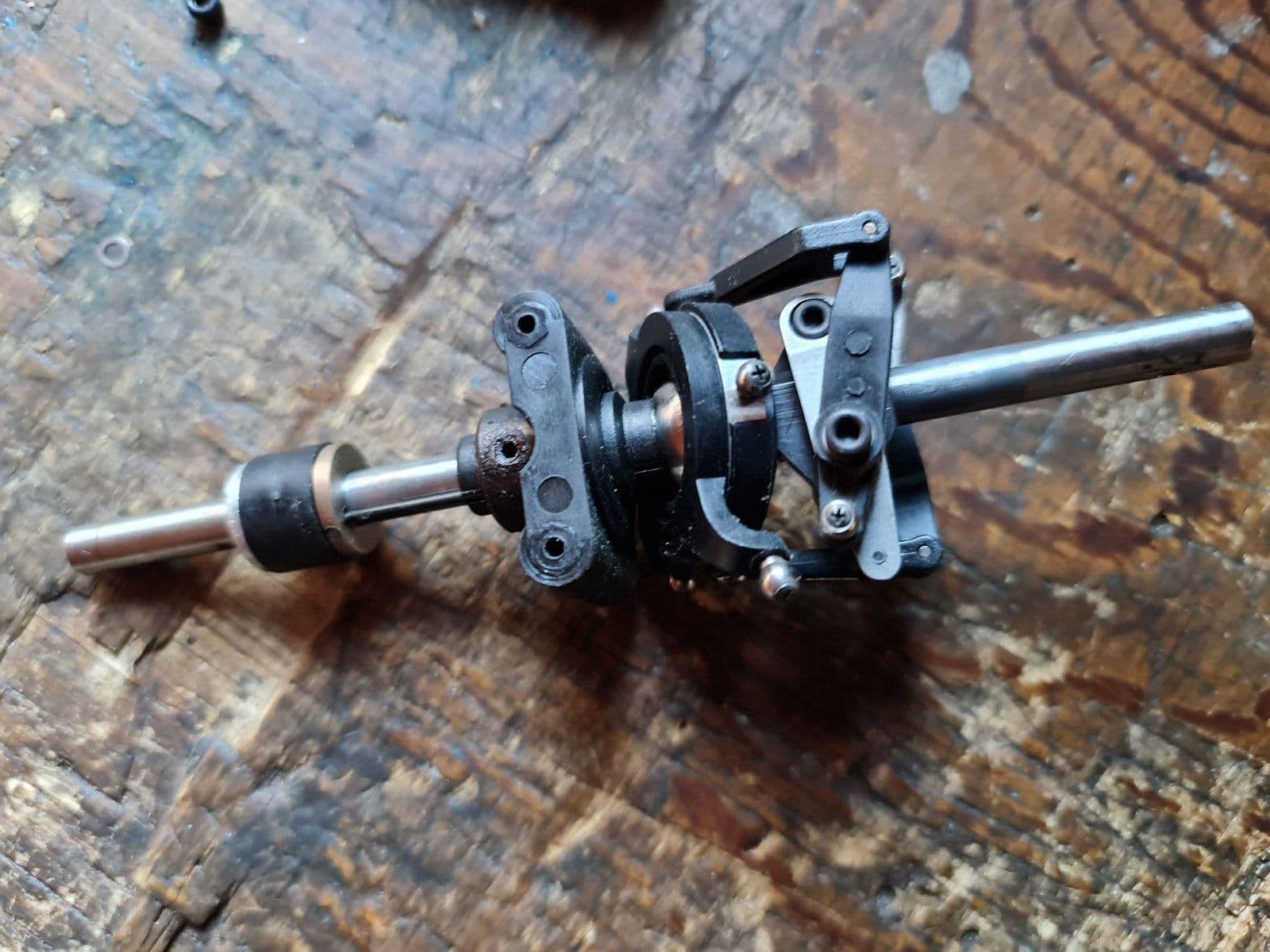 KYOSHO NEXUS SR/VR MAIN ROTOR SHAFT ASSEMBLY C/W ALLOY WASHOUT MIXER A ...