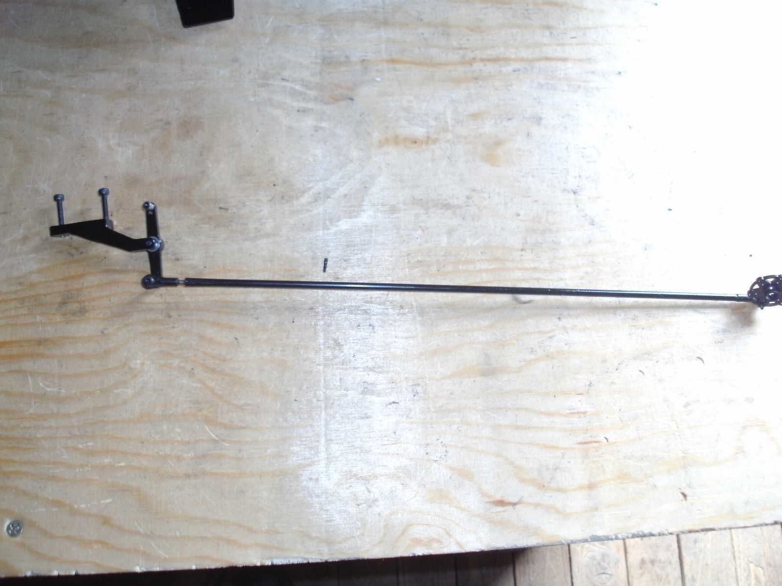 OUTRAGE VELOCITY 50 FRONT PITCH CONTROL ROD AND ARM – RCHeliTrader