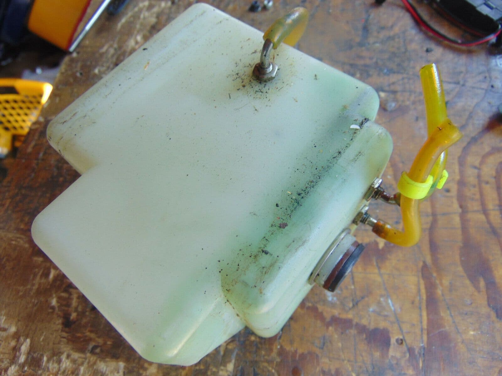 PREDATOR GASSER FUEL TANK – RCHeliTrader