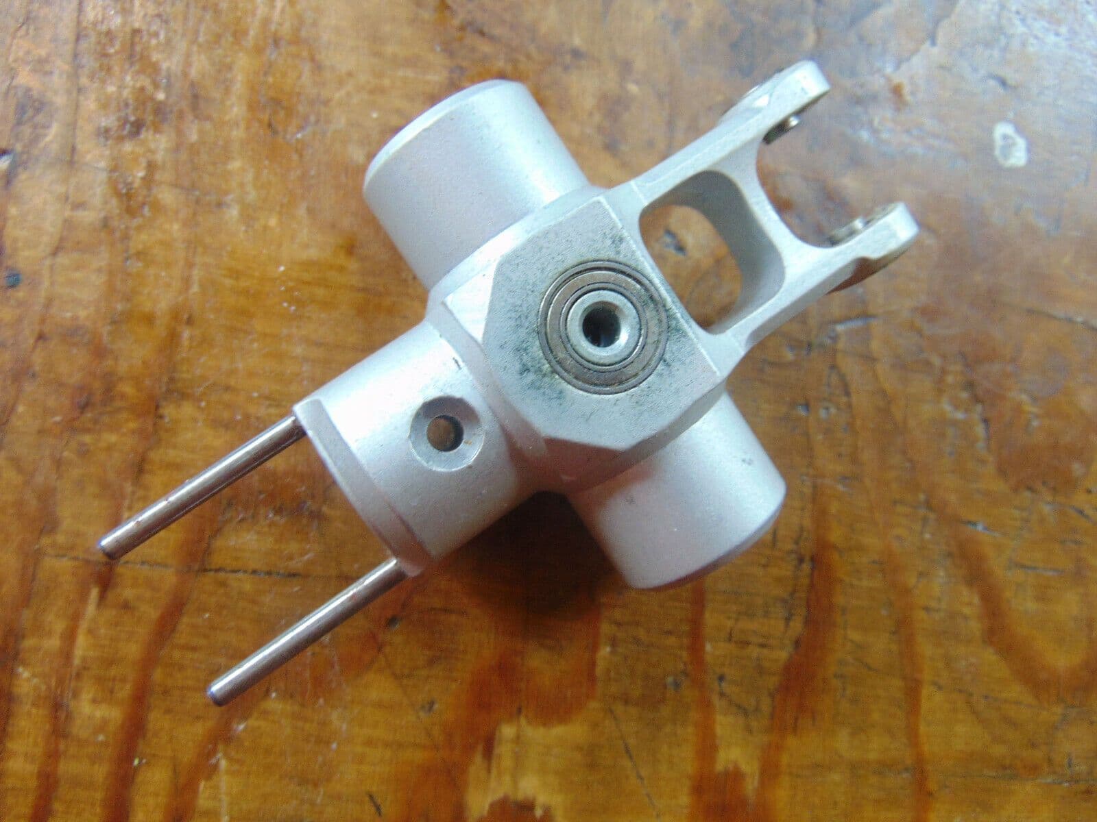 RAPTOR 60 / 90 ALLOY MAIN ROTOR HUB – RCHeliTrader