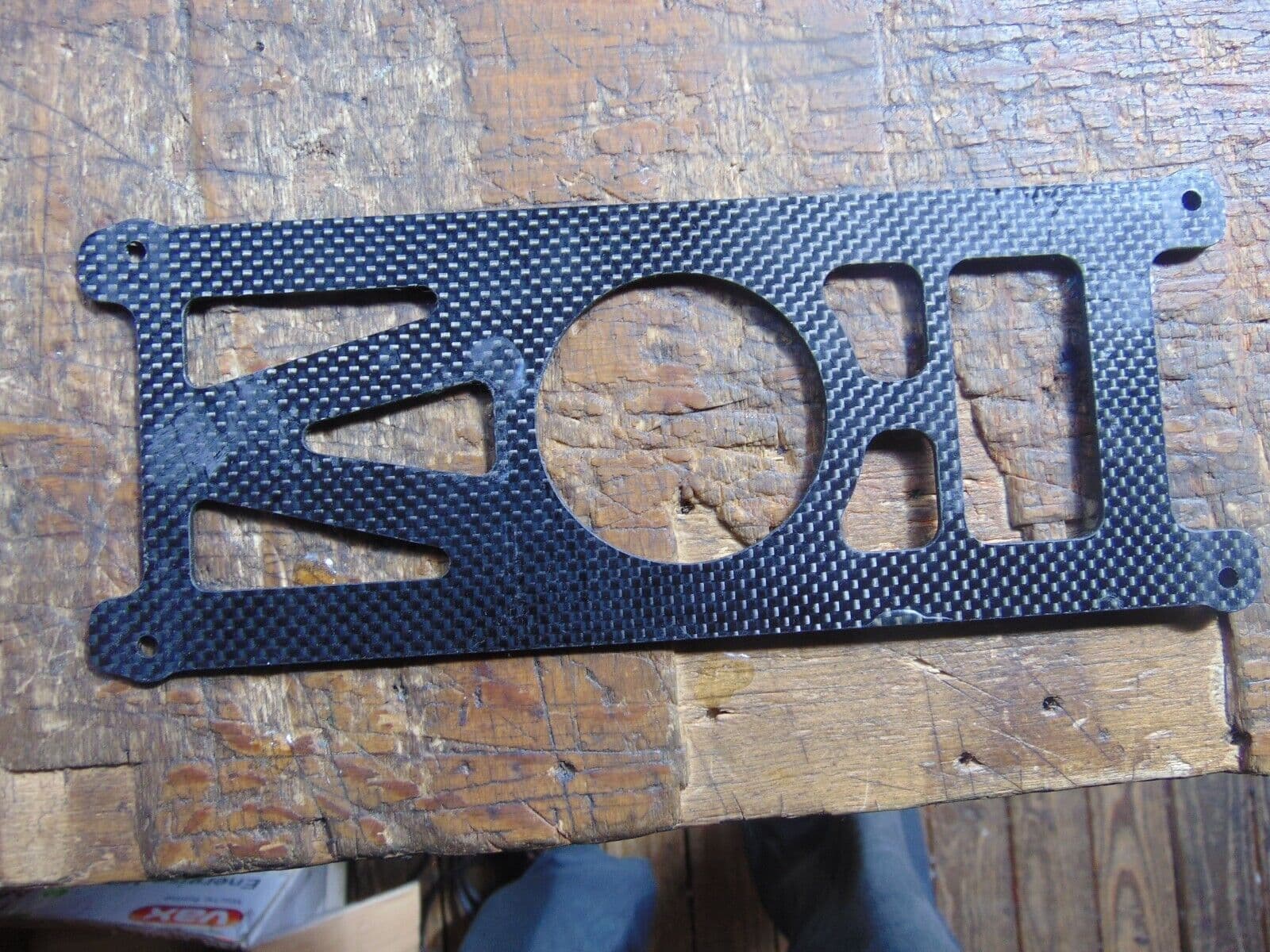 RAPTOR 60 / 90 CARBON FIBRE LOWER MAIN FRAME BRACE – RCHeliTrader