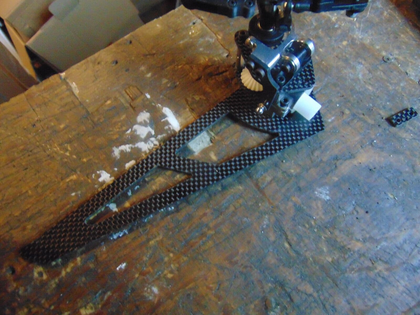 RAVE 90 ENV/BALLISTIC TAIL ROTOR GEARBOX ASSEMBLY C/W BEVEL GEARS ...