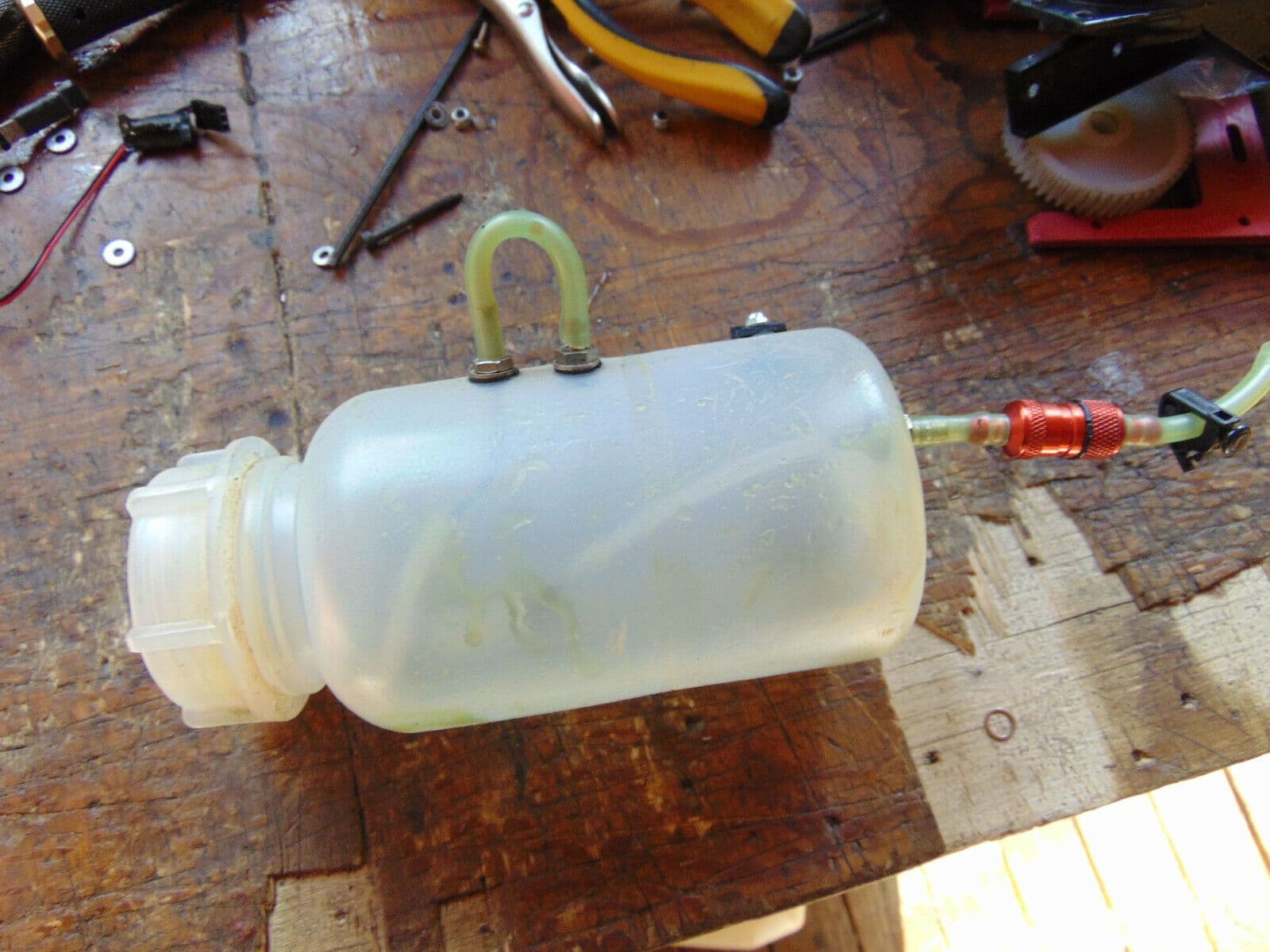SCHLUTER MAGIC FUEL TANK – RCHeliTrader