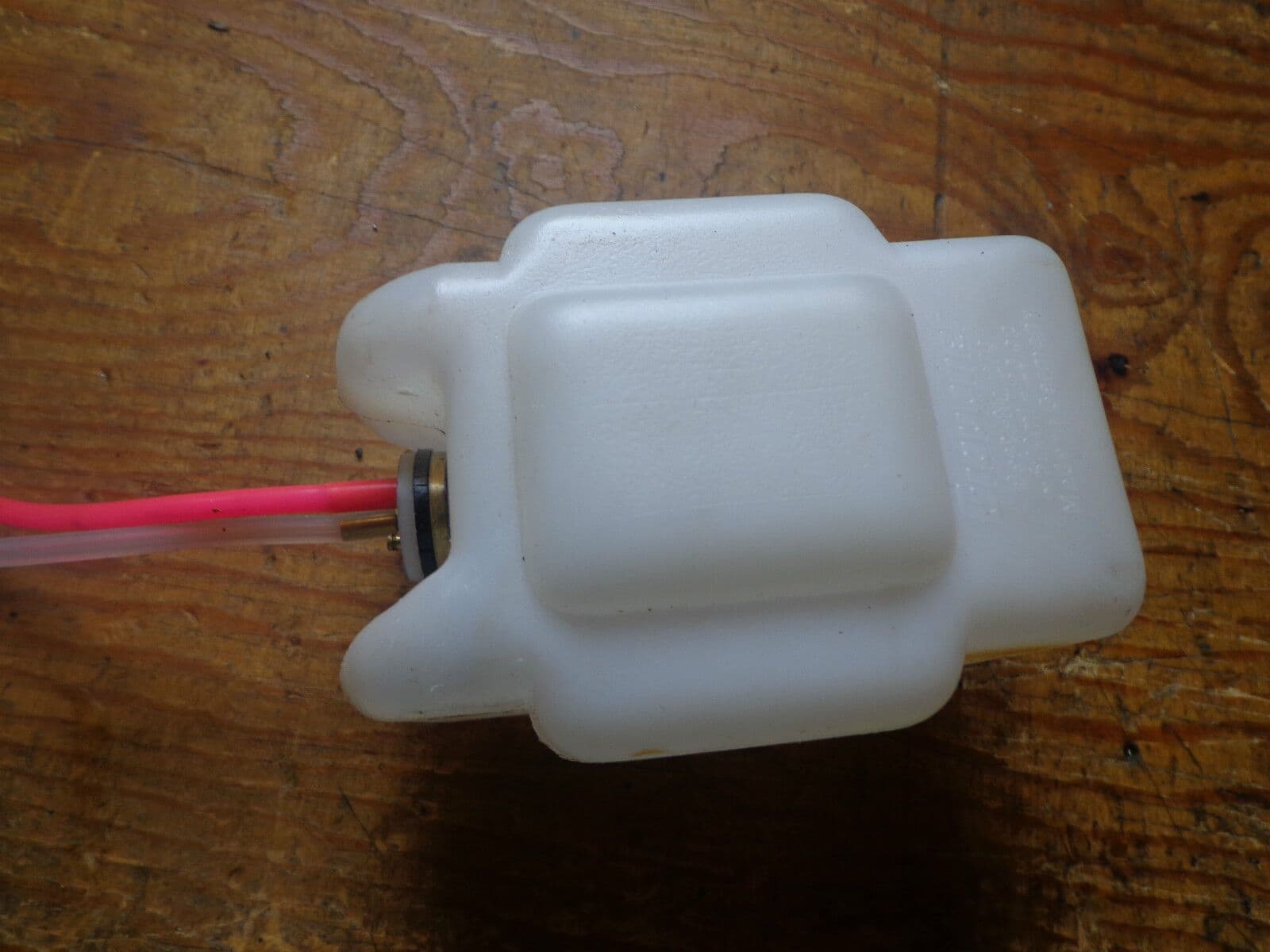 STARLET 50 FUEL TANK – RCHeliTrader