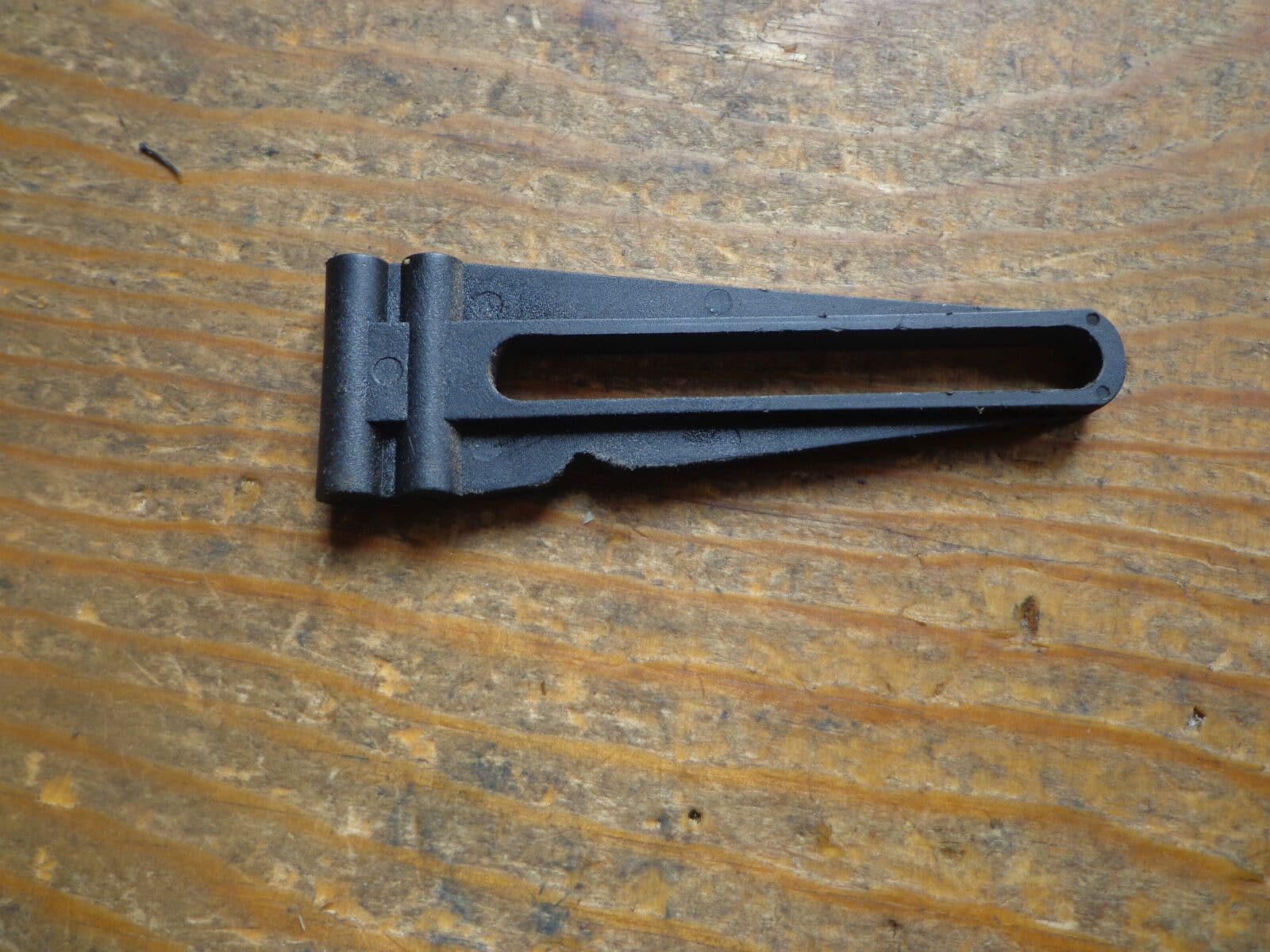 SYNERGY N9 SWASH PLATE ANTI-ROTATION GUIDE – RCHeliTrader