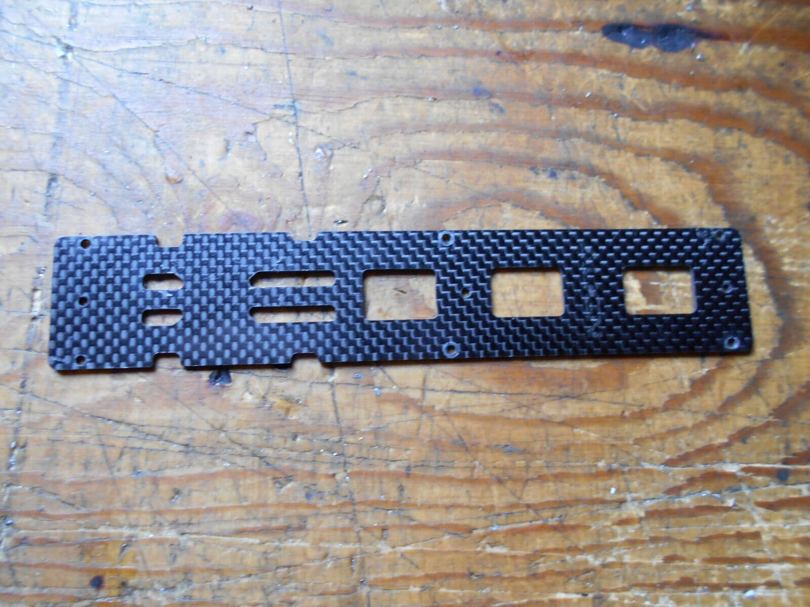 TREX 500 PRO CARBON FIBRE LOWER FRAME SECTION – RCHeliTrader