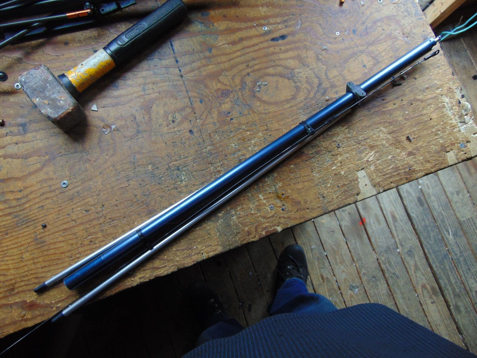 X-CELL 46 TAIL BOOM ASSEMBLY C/W PITCH ROD, TORQUE DRIVE & SUPPORTS 63 ...