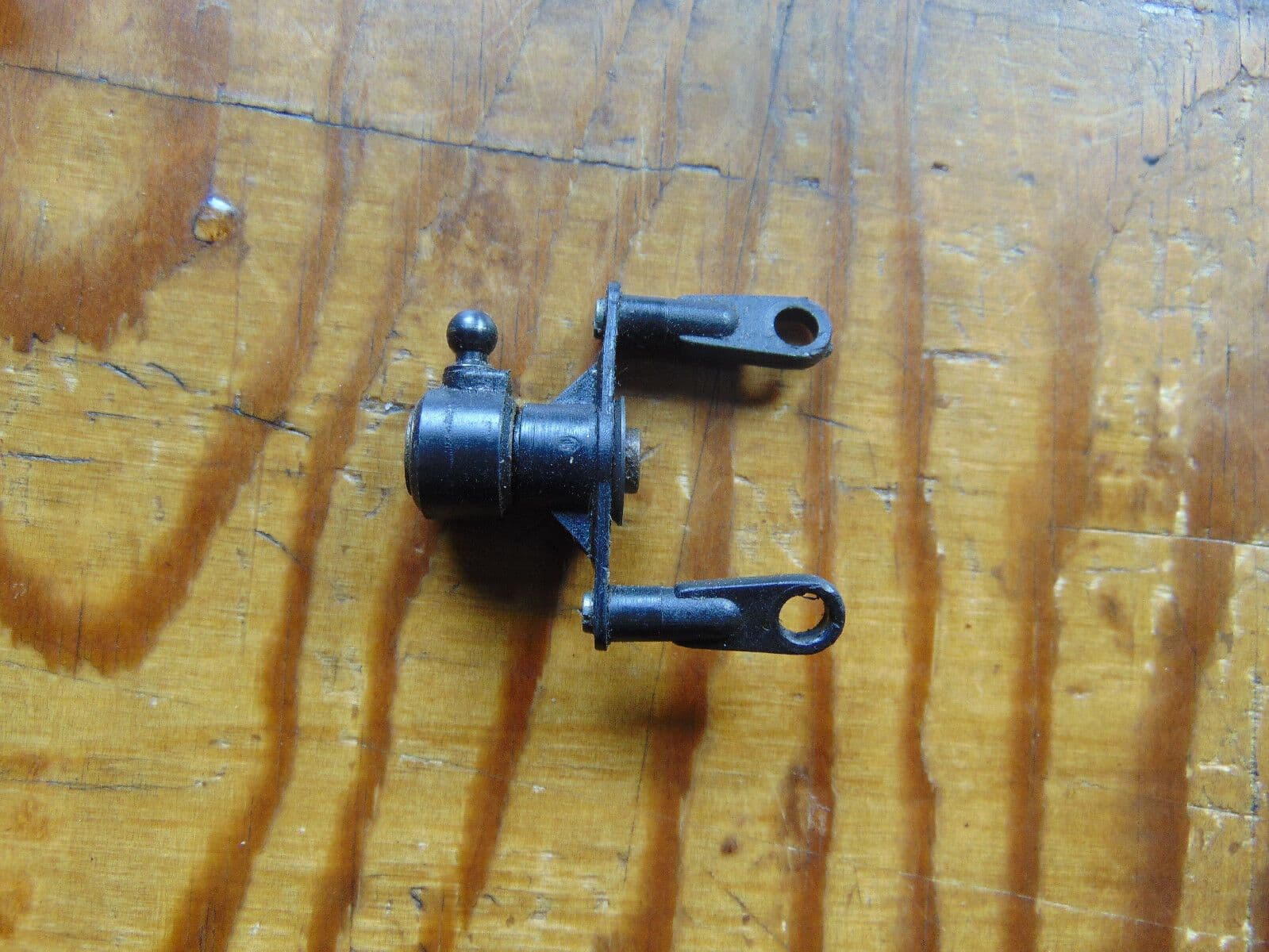 X-CELL 60 / 90 TAIL ROTOR PITCH CONTROL YOKE – RCHeliTrader