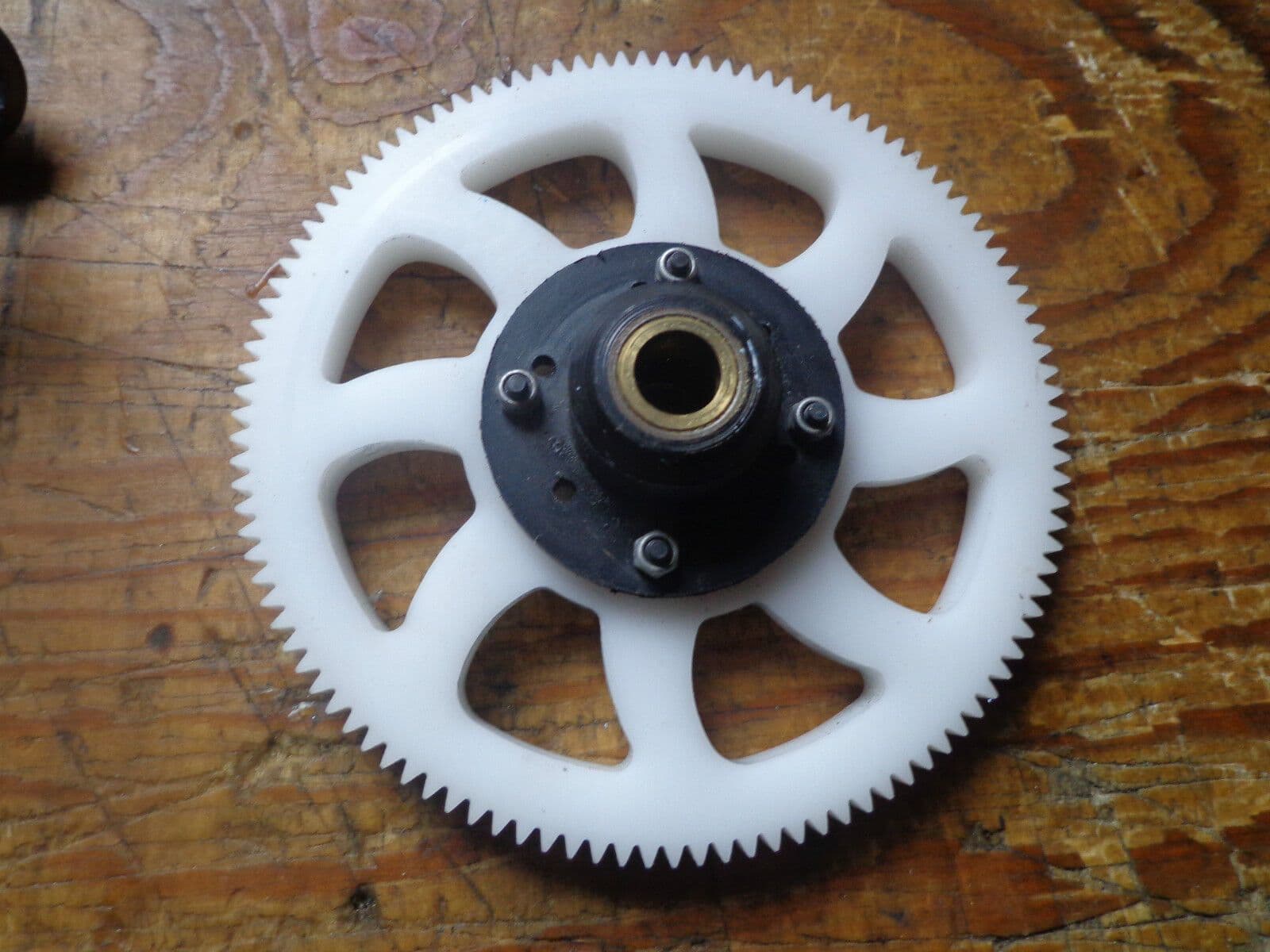 X-CELL FURY 55 MAIN DRIVE GEAR AND ONE-WAY BEARING – RCHeliTrader