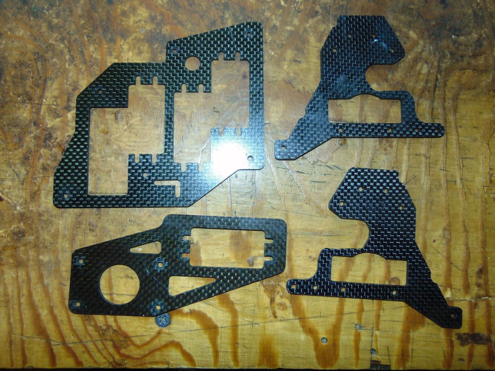 X-CELL FURY 90 CARBON FIBRE MAIN FRAME SECTIONS – RCHeliTrader