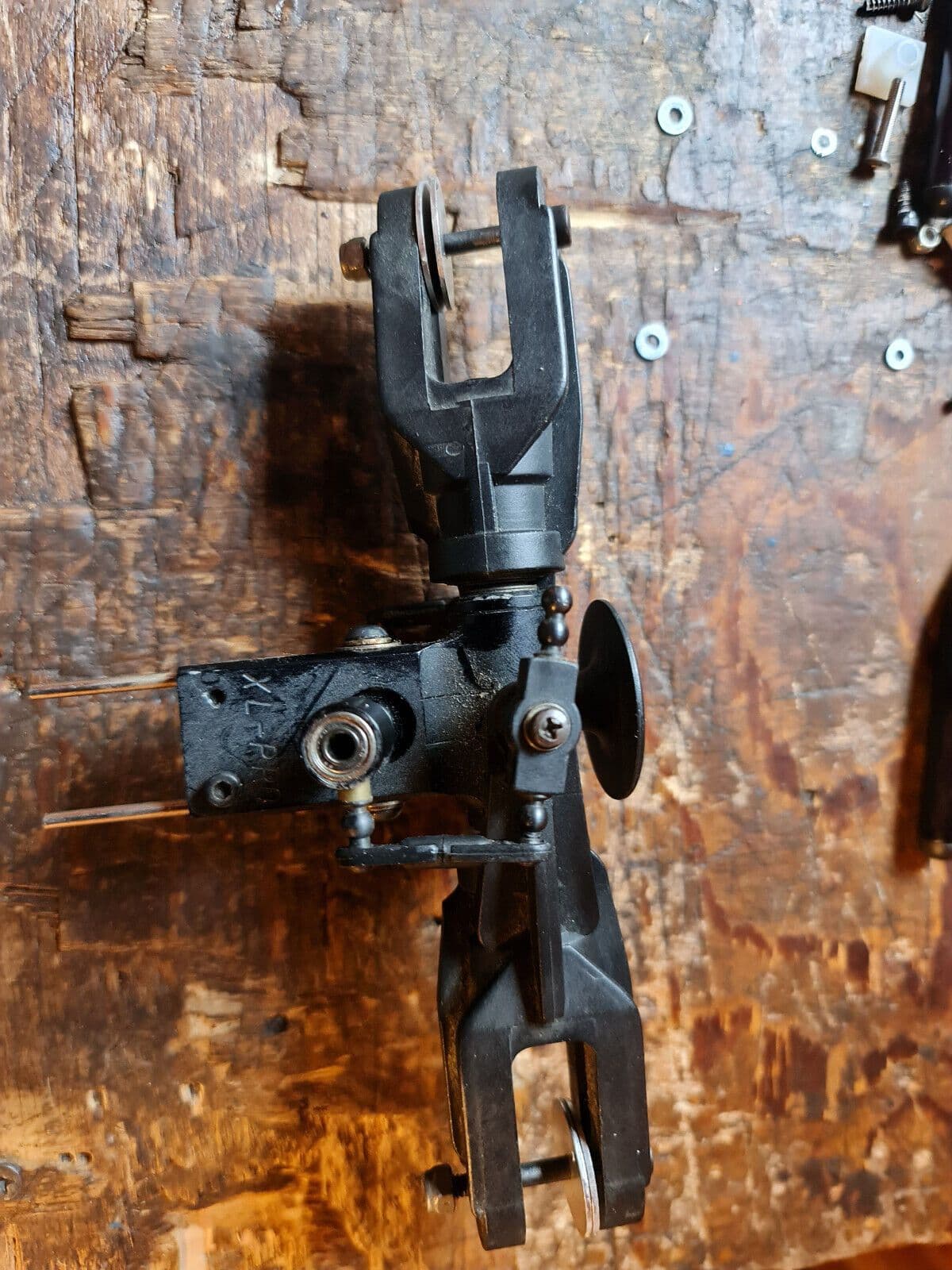 X-CELL FURY 90 PRO MAIN ROTOR HEAD ASSEMBLY C/W FLYBAR SEESAW ...