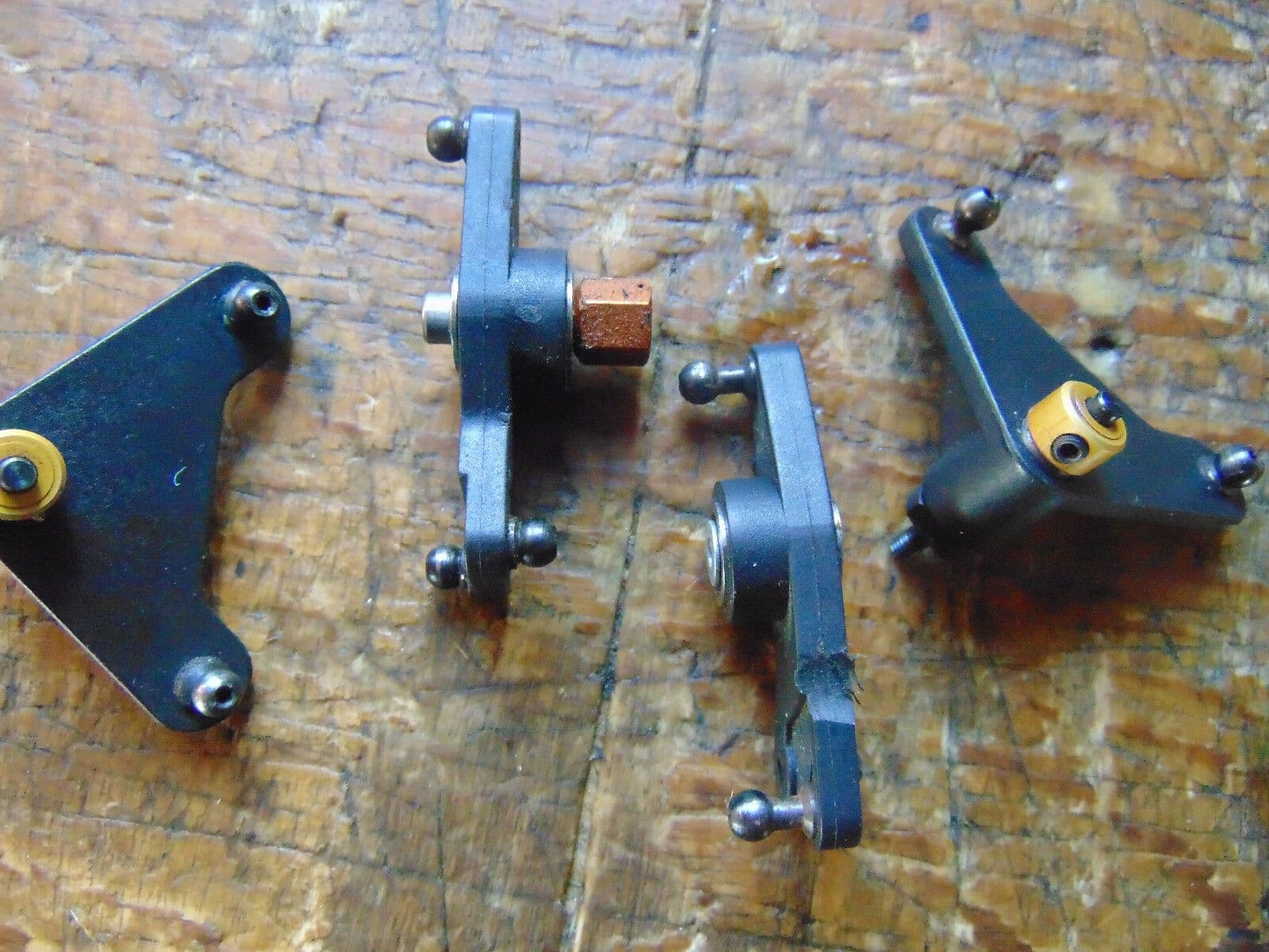 X-CELL FURY GASSER AILERON & ELEVATOR CONTROL ARMS – RCHeliTrader