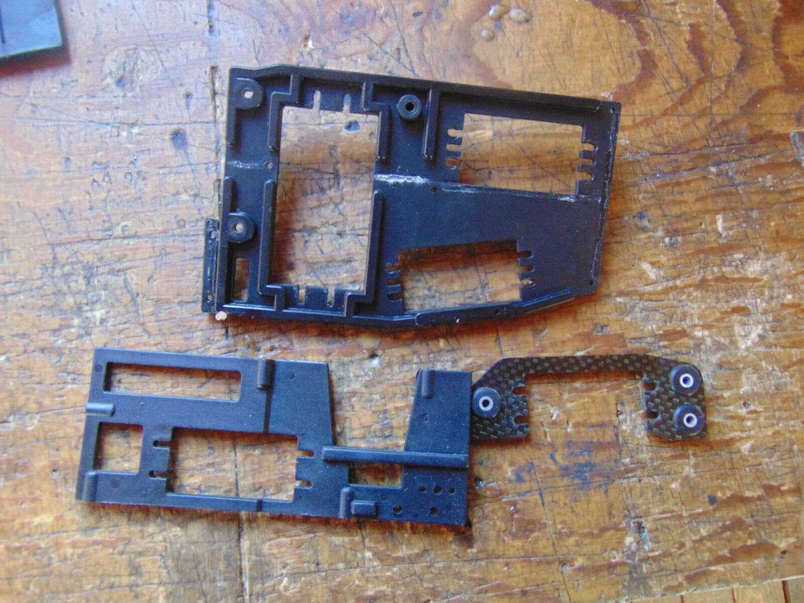 X-CELL FURY GASSER SERVO MOUNTINGS – RCHeliTrader